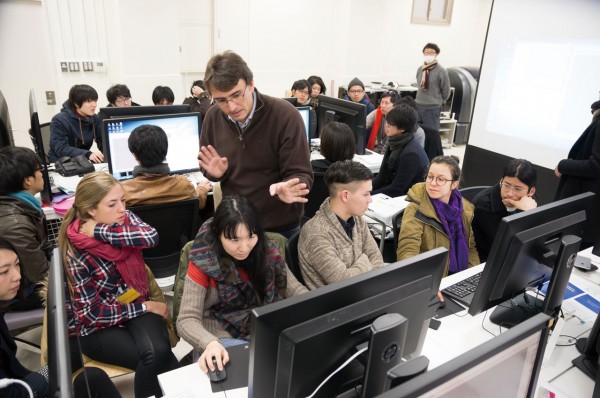 Professor John Smith - KYOTO Design Lab